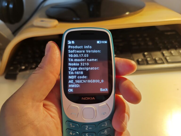 Nokia 3210 (2024) Review – Nostalgia Meets Modern Simplicity | Nokiamob